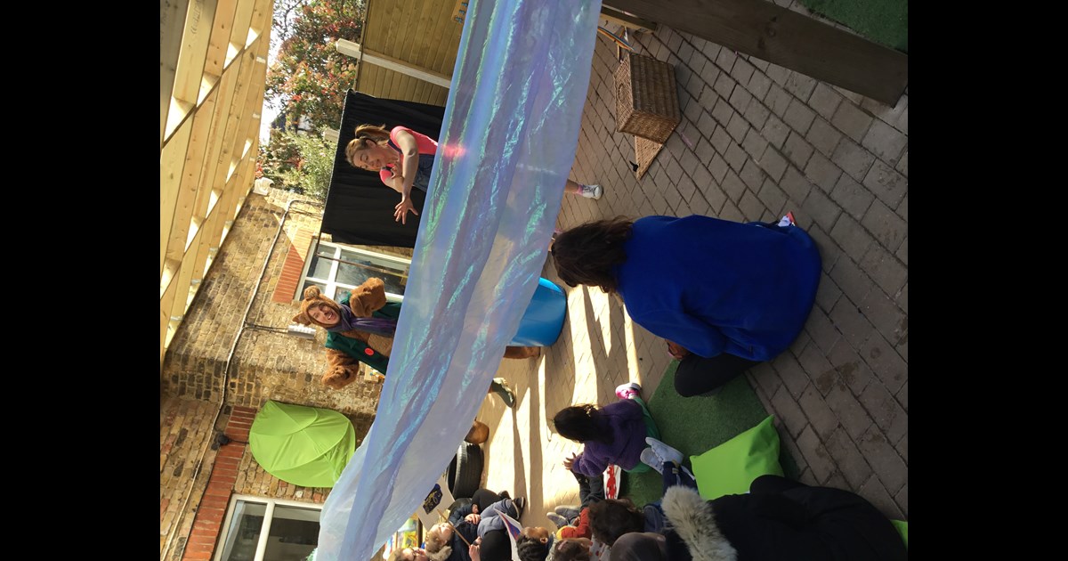 Rah Rah Theatre Show - Teddy Bears Picnic